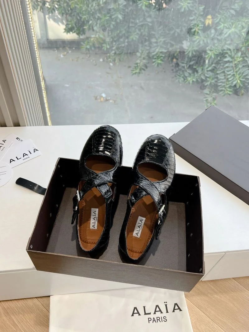 Alaia Shoes