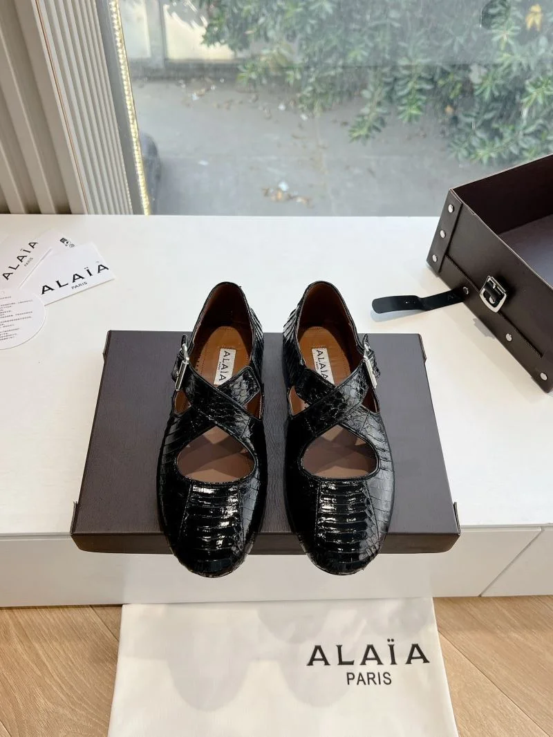 Top mirror Alaia Shoes