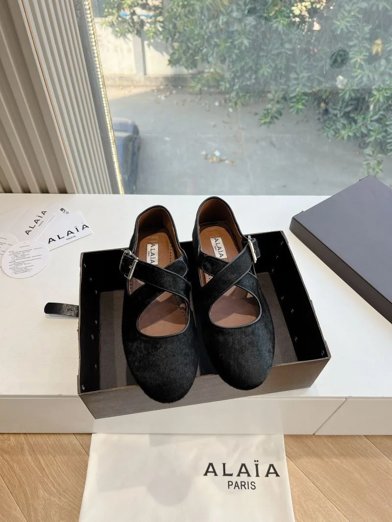 Alaia Shoes