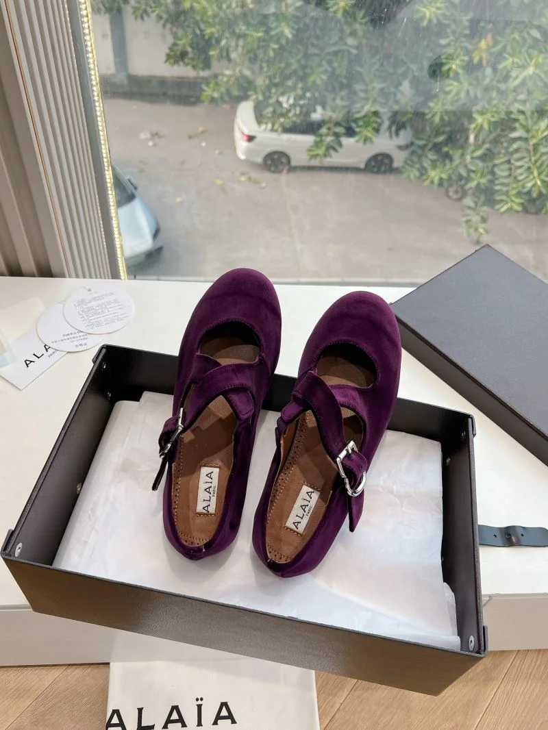Brand-original Alaia Shoes
