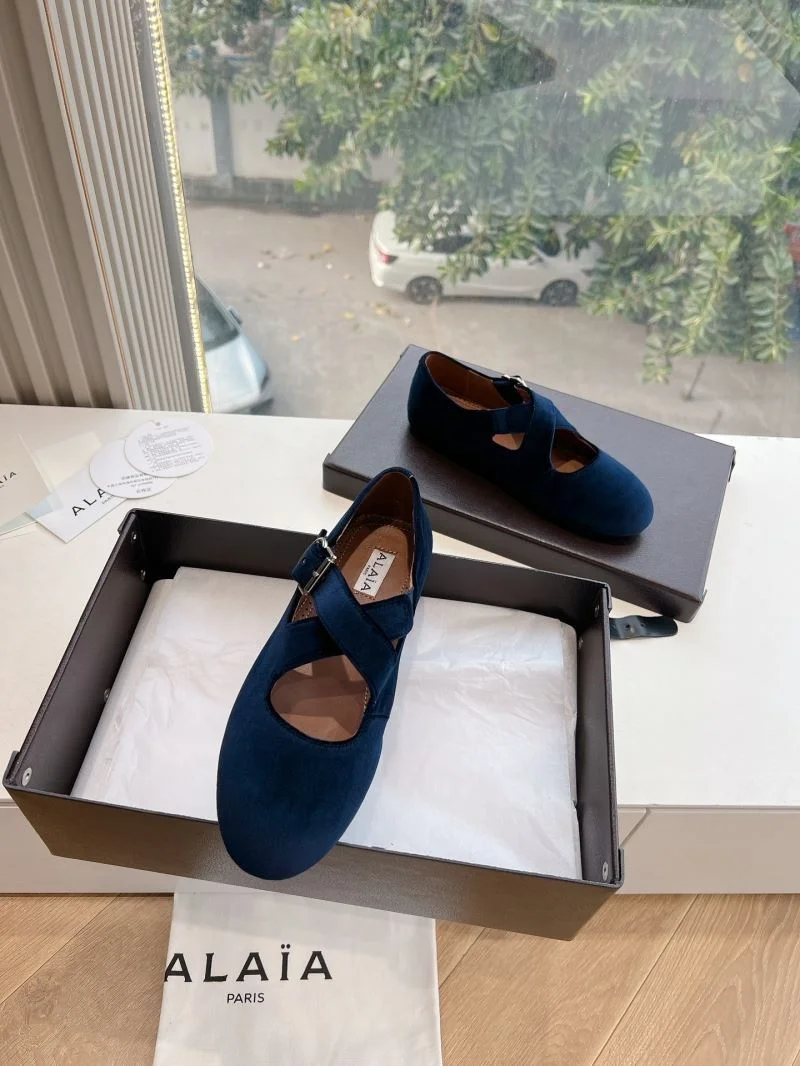 Mirror quality Alaia Shoes