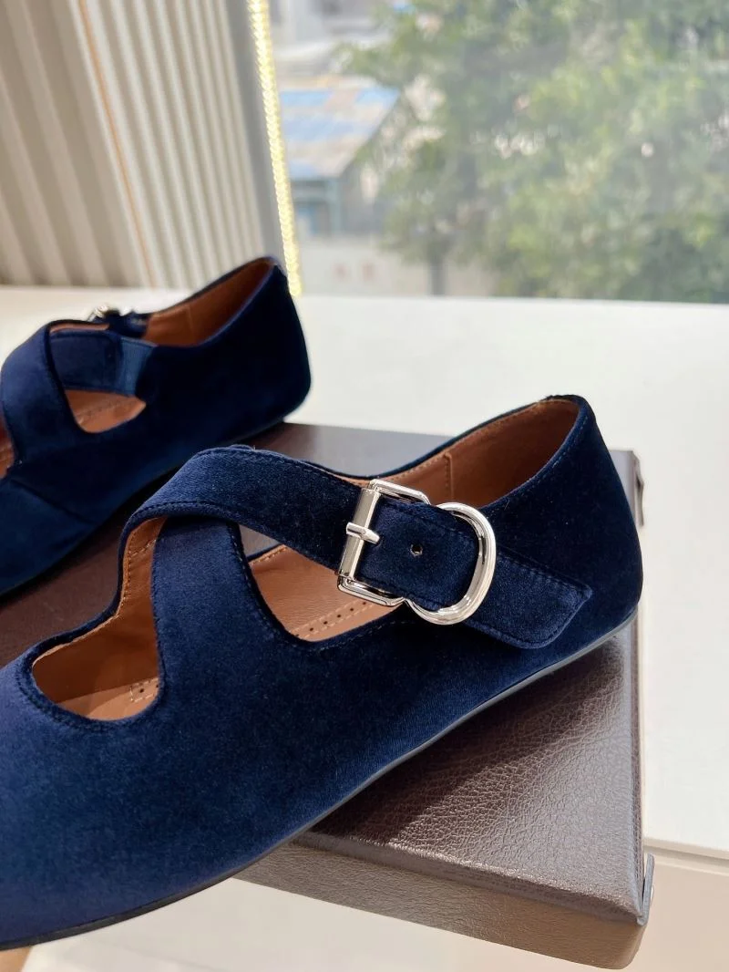 Mirror quality Alaia Shoes