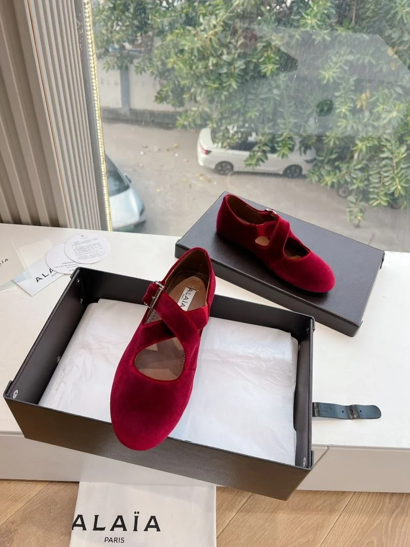 Alaia Shoes