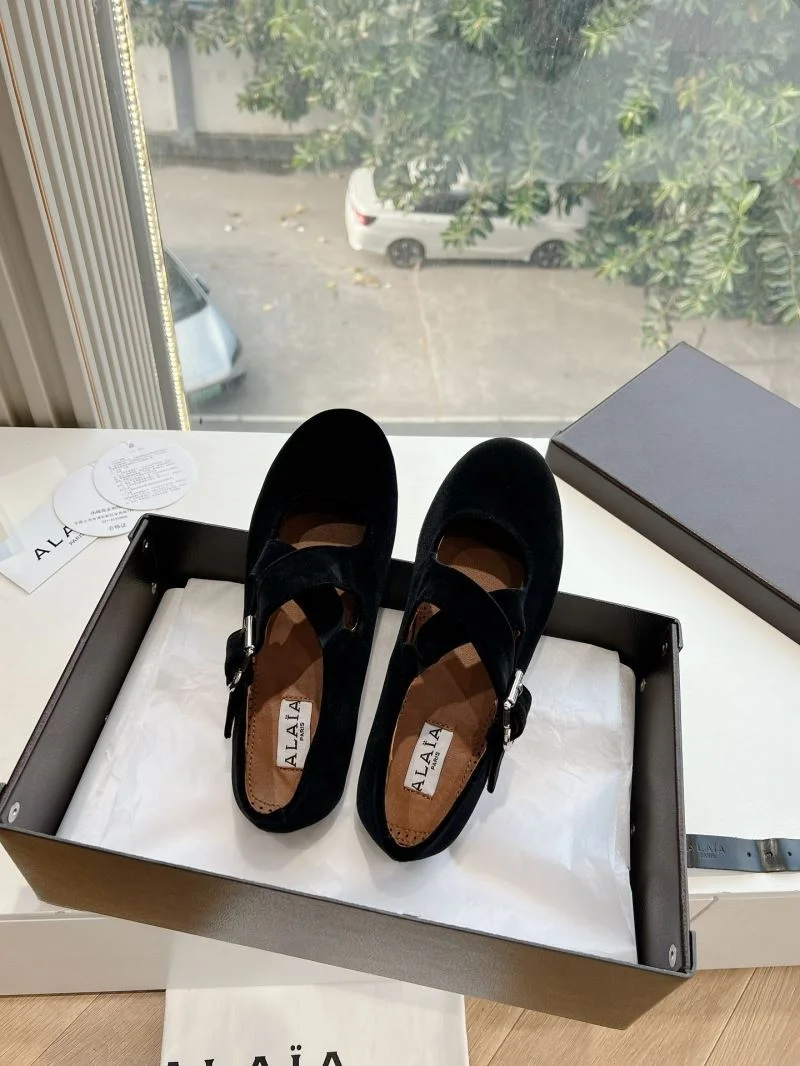 Brand-original Alaia Shoes