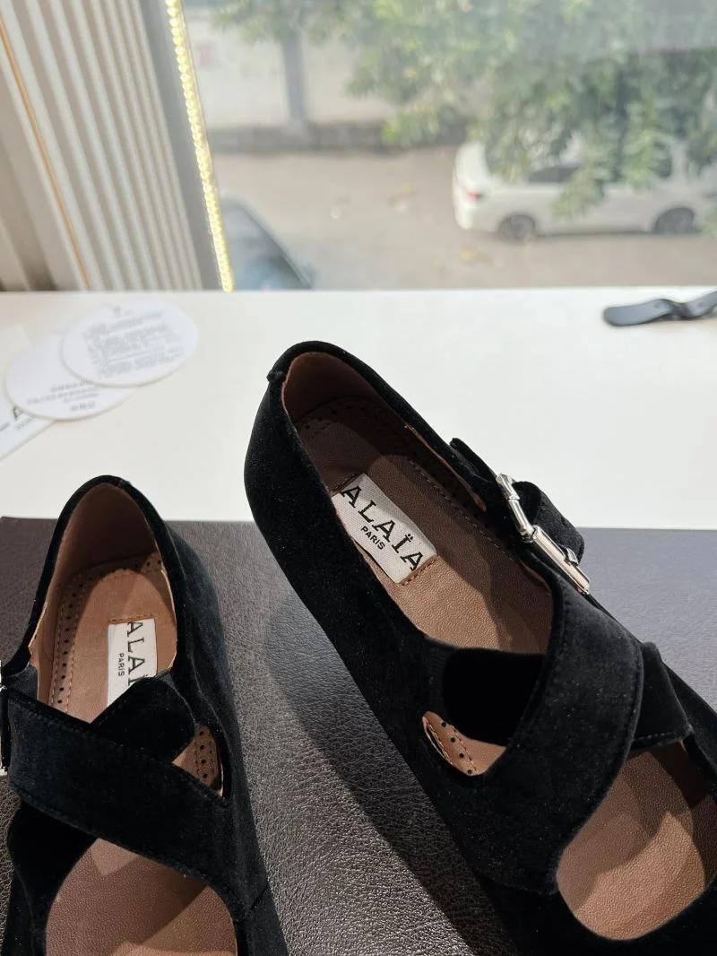 Brand-original Alaia Shoes