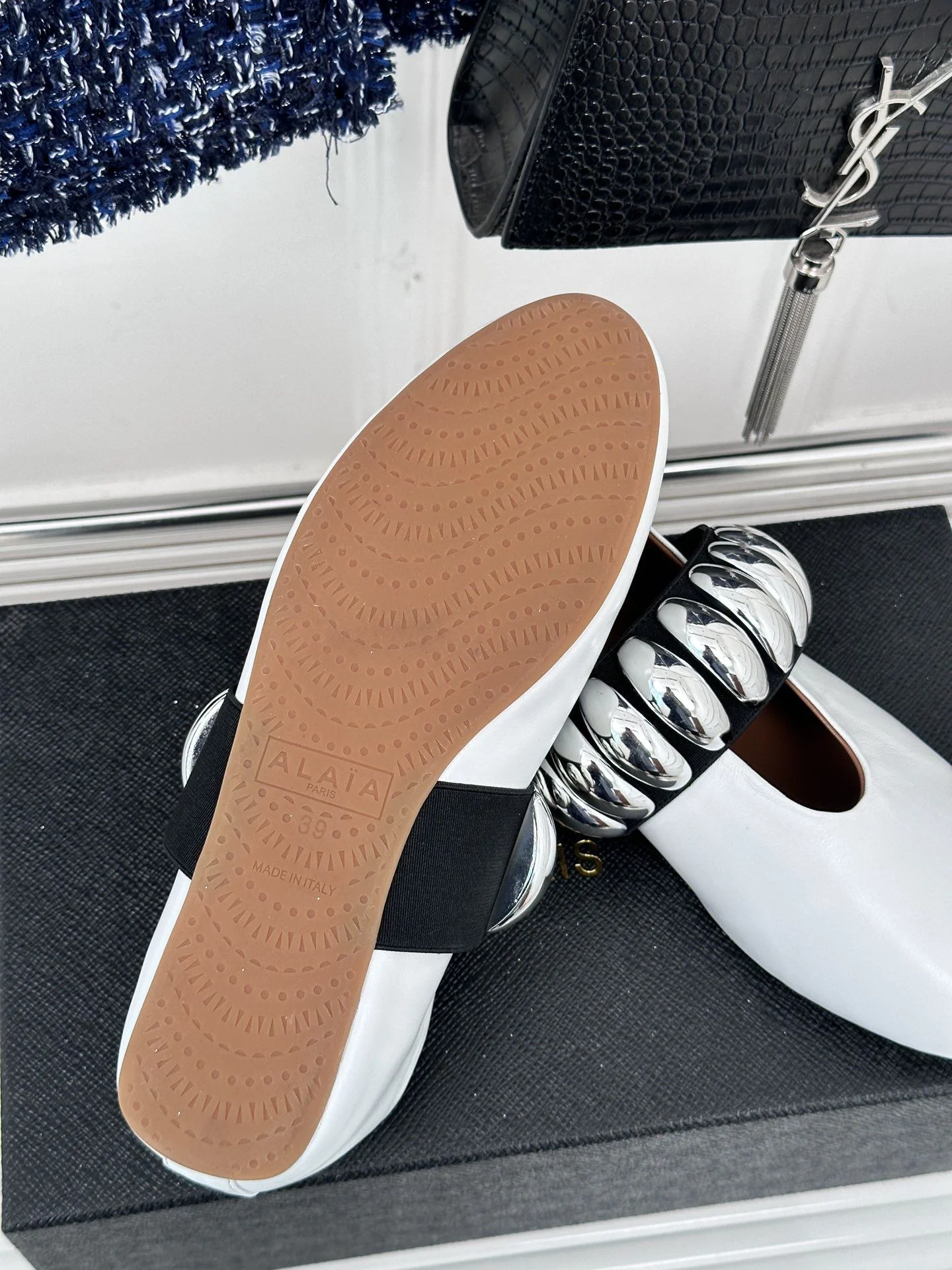 Low-cost Alaia Shoes