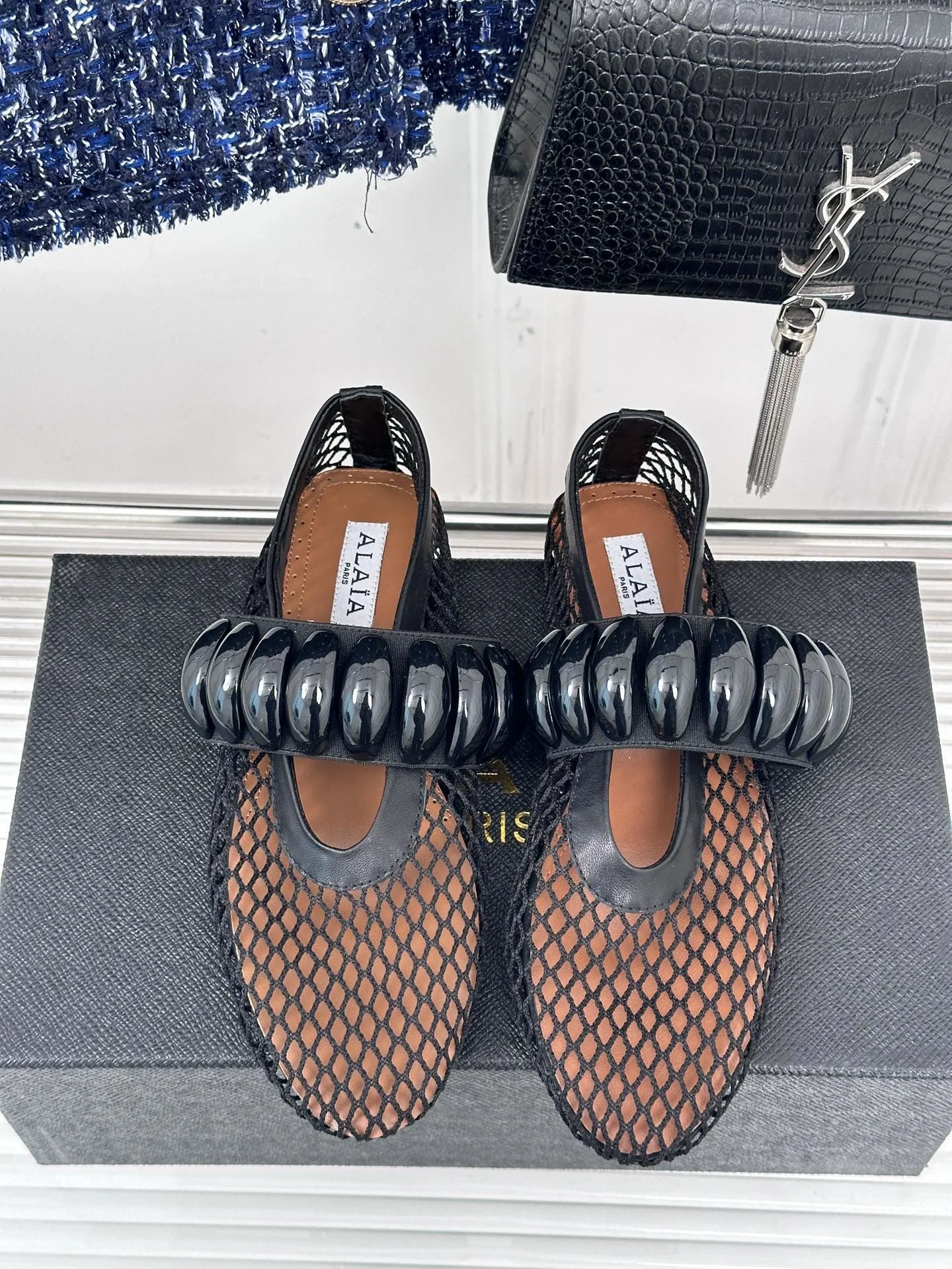 Accurate model Alaia Shoes