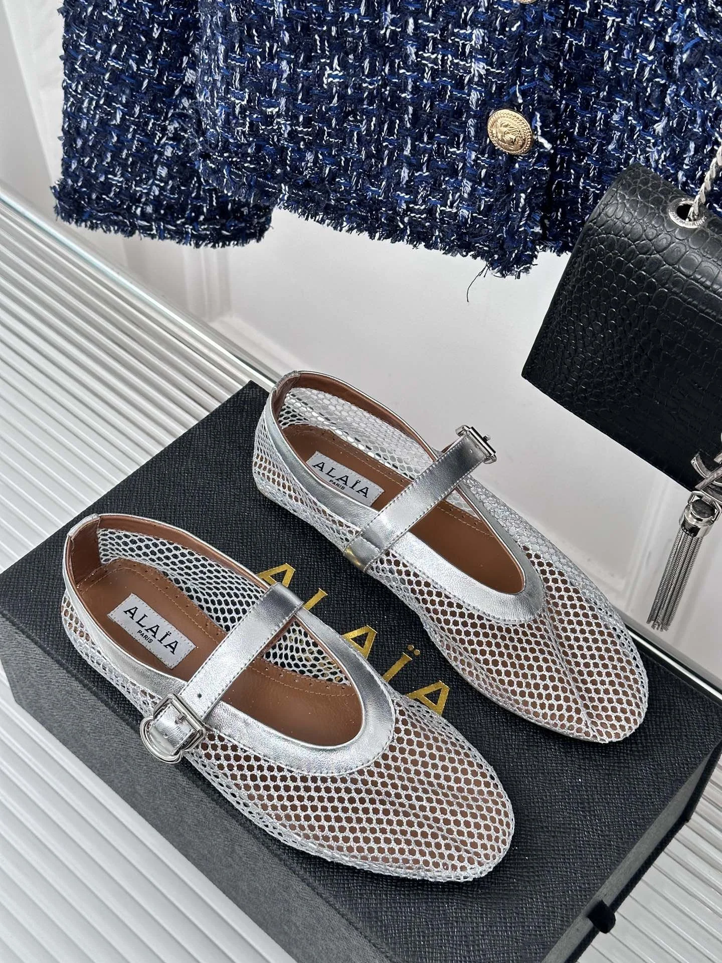 Inexpensive Alaia Shoes