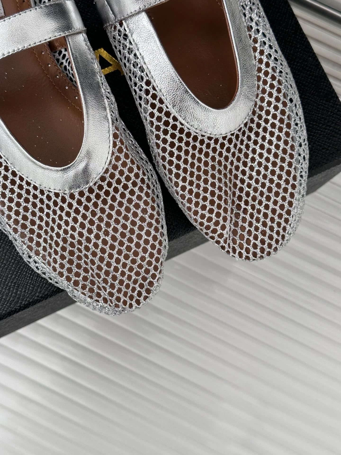 Inexpensive Alaia Shoes