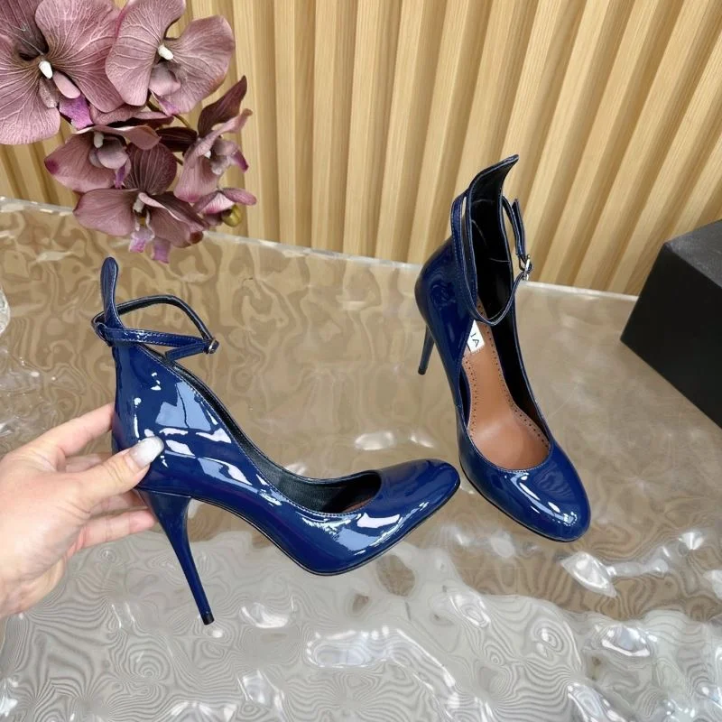 Brand-authenticated Alaia Shoes