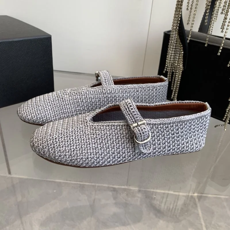 Exact replica Alaia Shoes