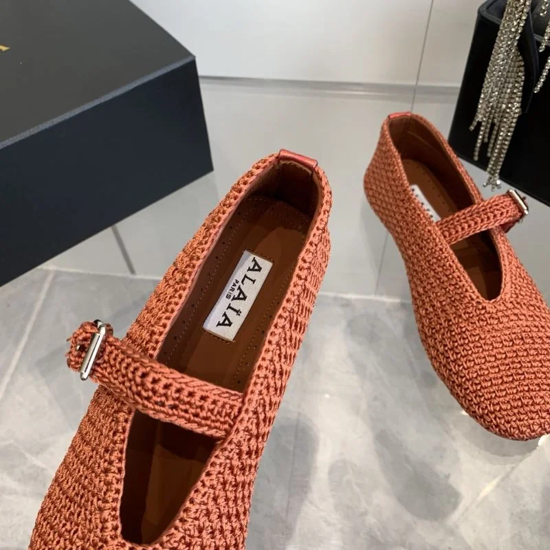Inexpensive Alaia Shoes