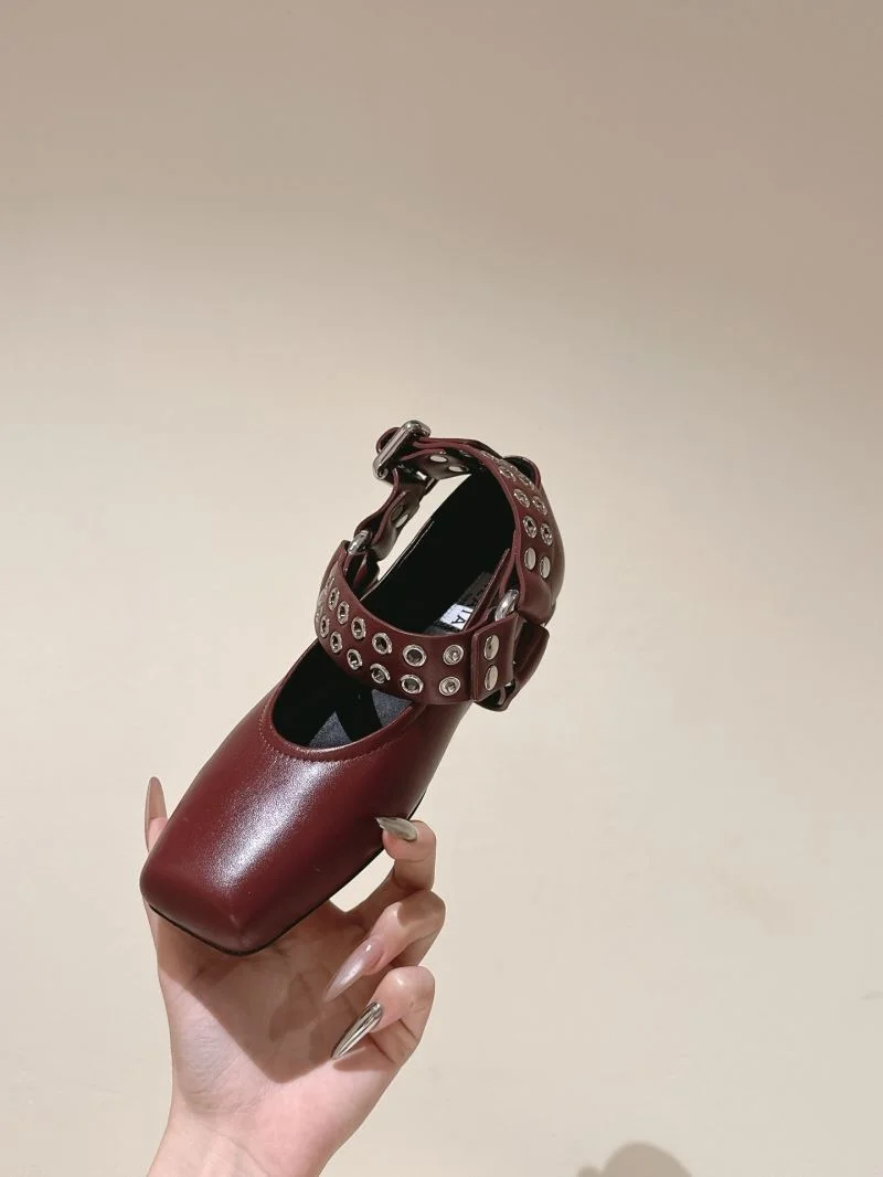 Official Alaia Shoes