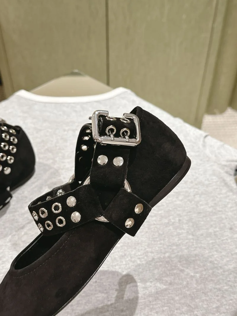 Low-cost Alaia Shoes