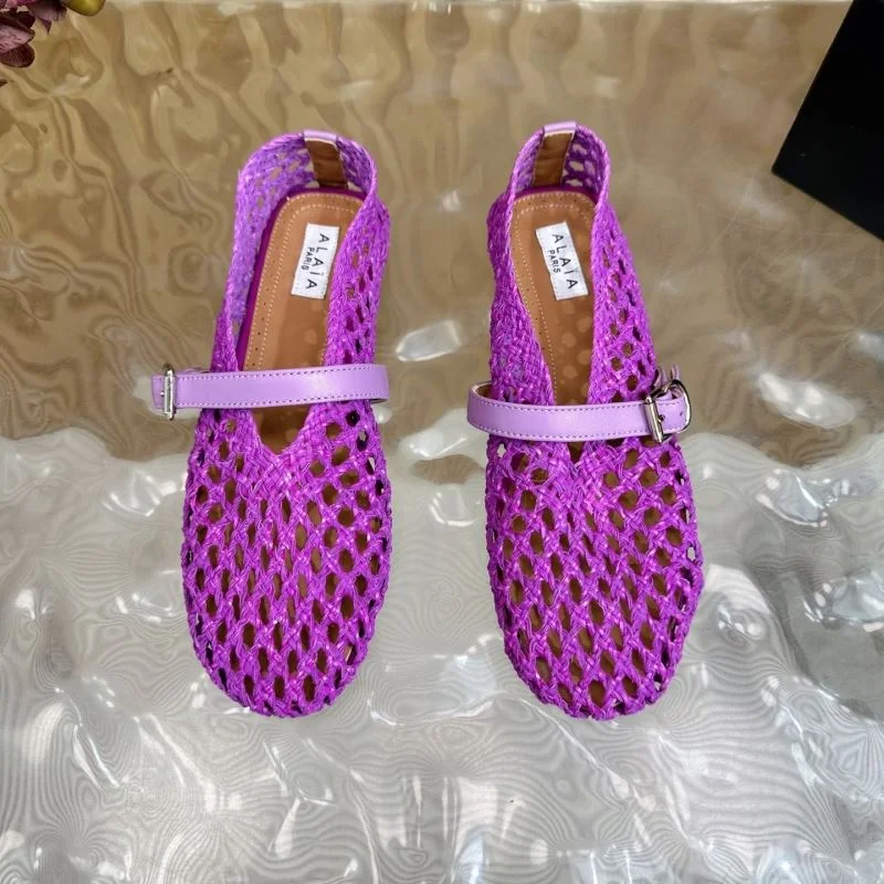 Accurate model Alaia Shoes