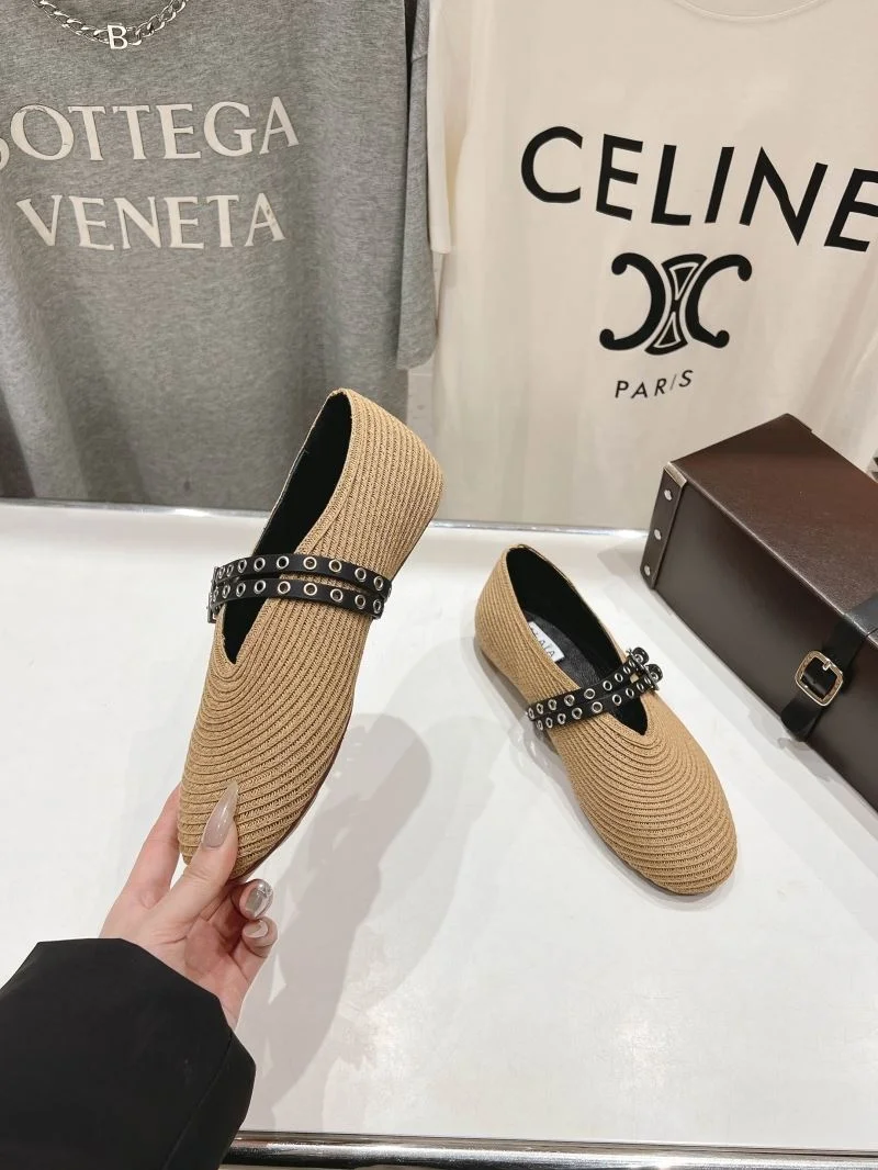 Low-cost Alaia Shoes