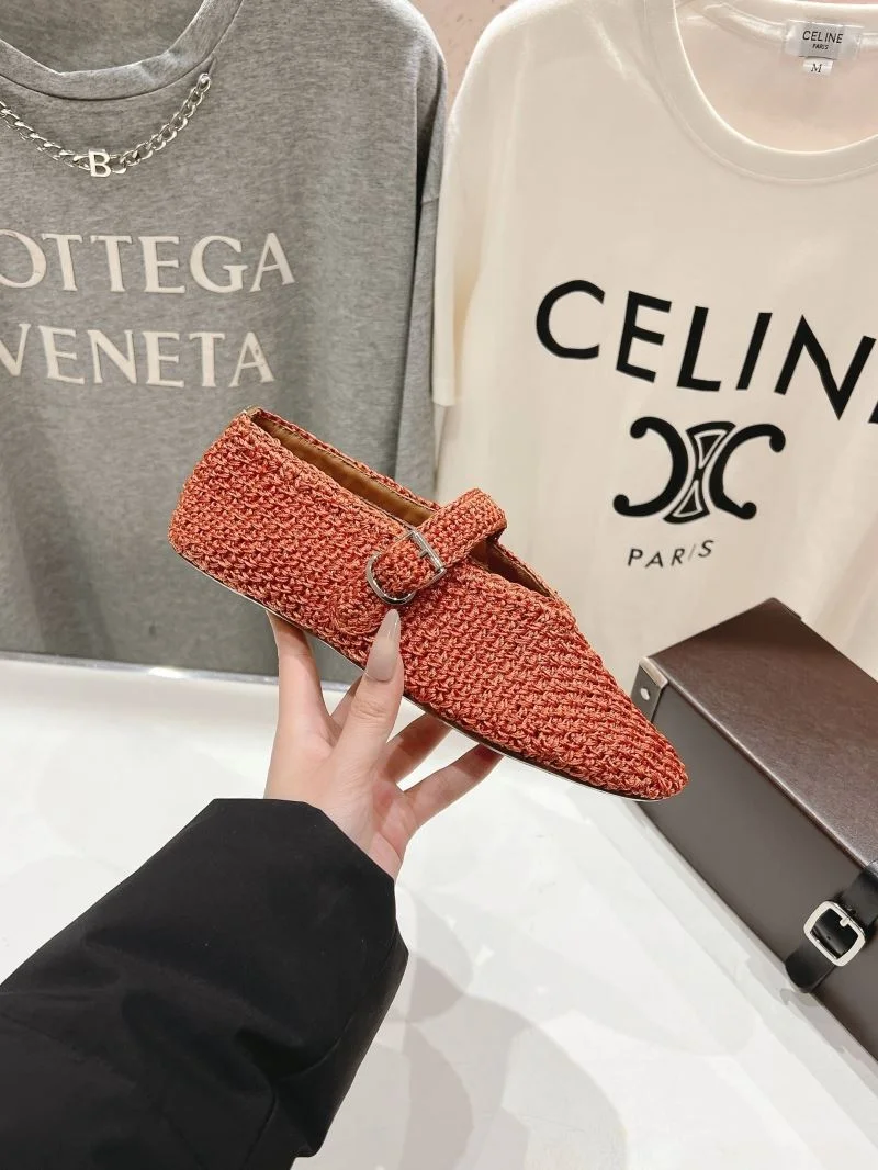 Top match Alaia Shoes