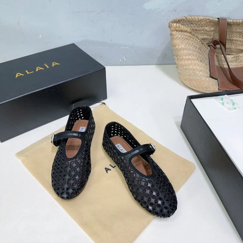 Brand-original Alaia Shoes