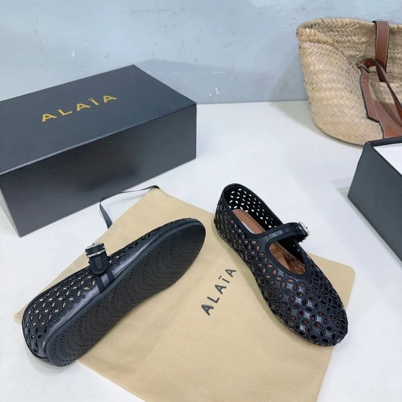 Brand-original Alaia Shoes
