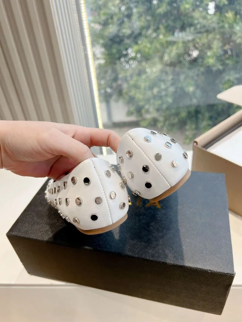Official Alaia Shoes