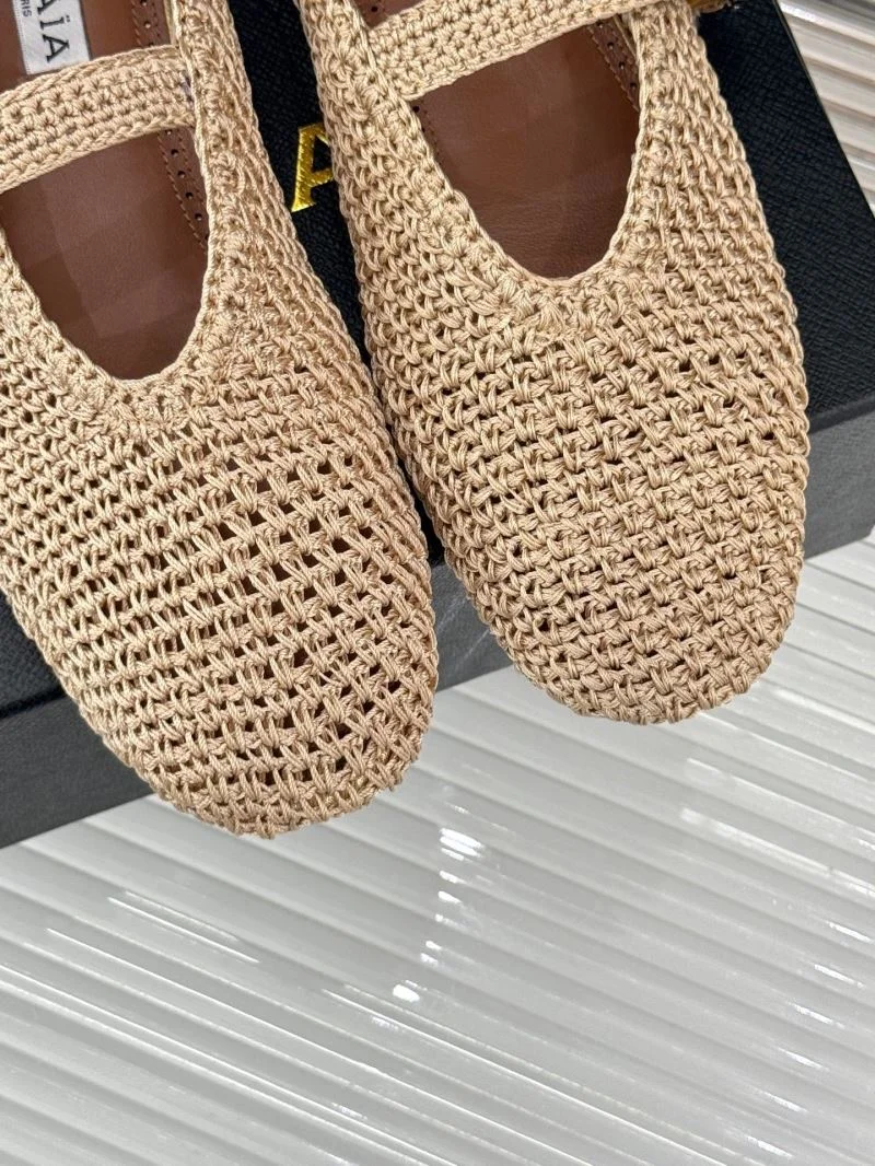 Top match Alaia Shoes