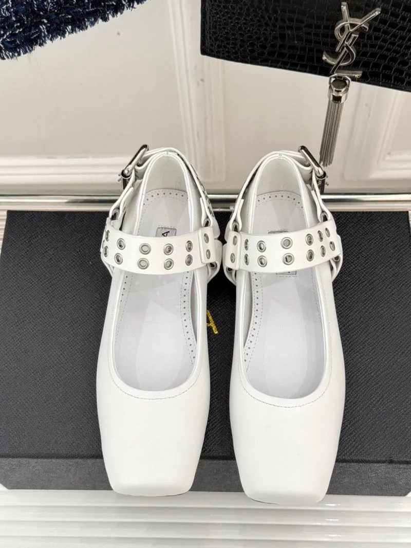 High fidelity Alaia Shoes