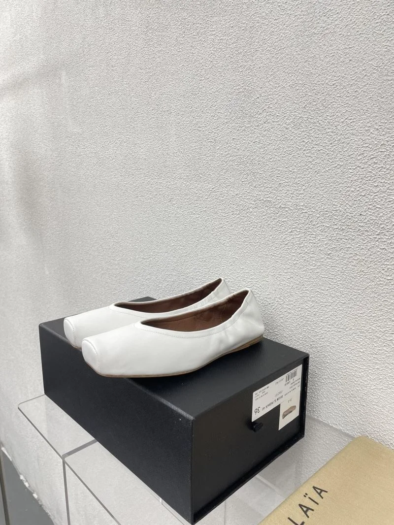 Precise copy Alaia Shoes