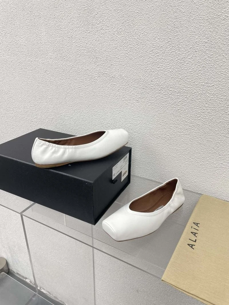 Precise copy Alaia Shoes