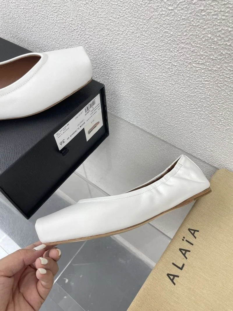 Precise copy Alaia Shoes