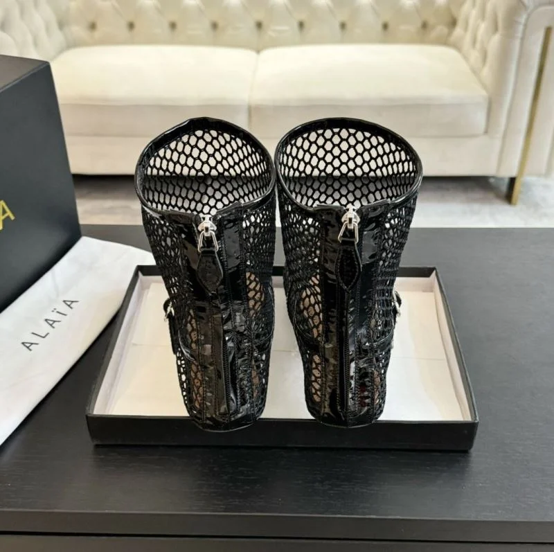 Low-cost Alaia Shoes