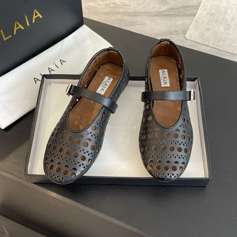 Low-cost Alaia Shoes