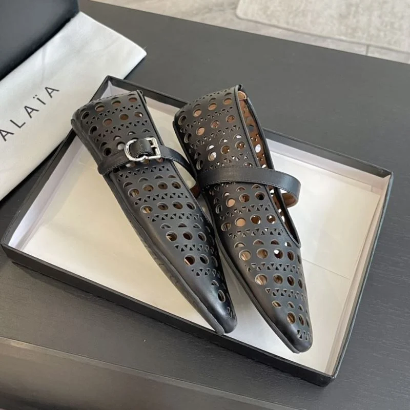 Low-cost Alaia Shoes