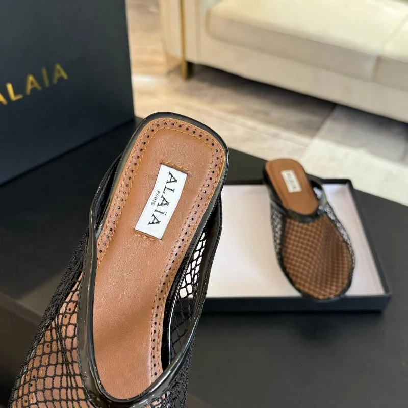 Exact replica Alaia Shoes