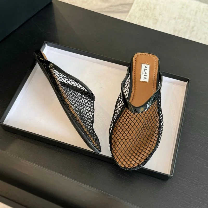 Exact replica Alaia Shoes