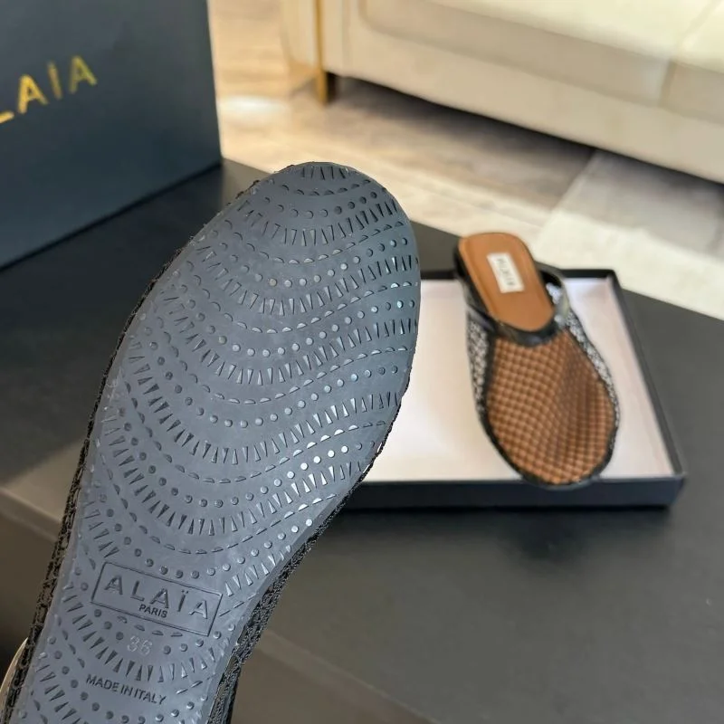 Exact replica Alaia Shoes