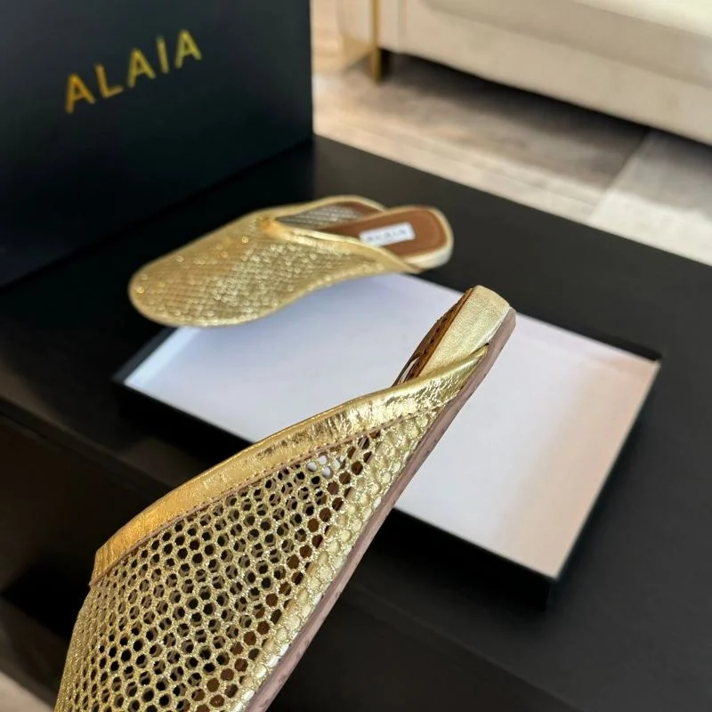 Inexpensive Alaia Shoes