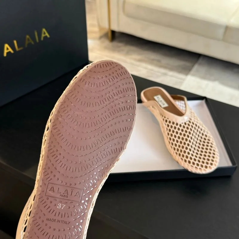 Precise copy Alaia Shoes