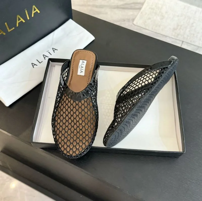 Exact replica Alaia Shoes