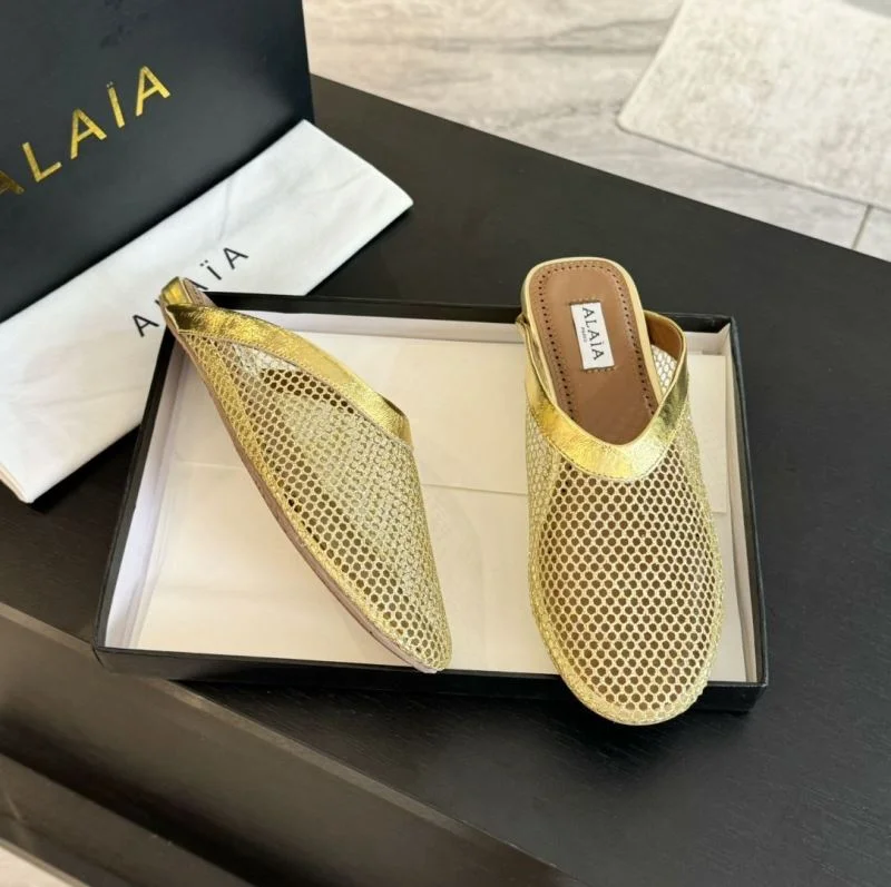 Exact replica Alaia Shoes