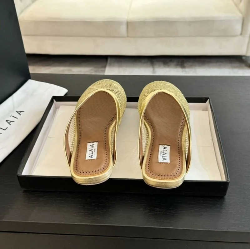 Exact replica Alaia Shoes