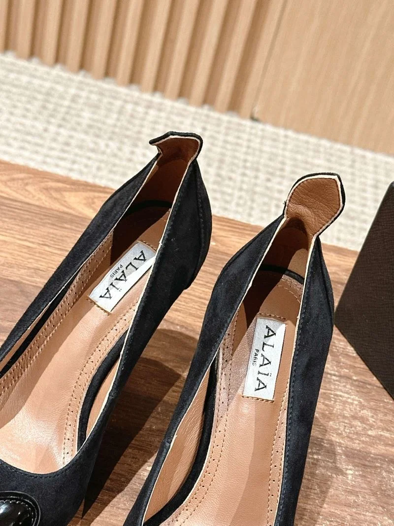 Low-cost Alaia Shoes