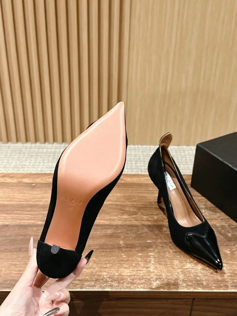 Low-cost Alaia Shoes