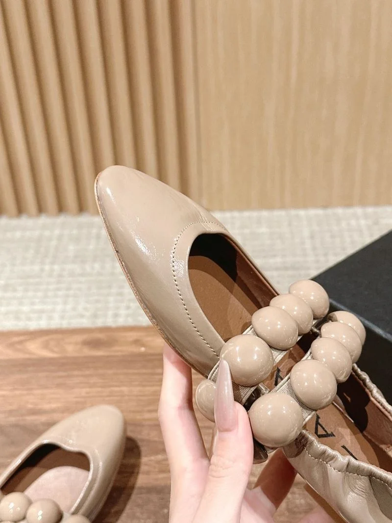Inexpensive Alaia Shoes
