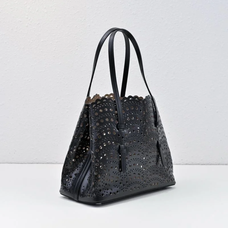 Cut-rate Alaia Shopping Bags