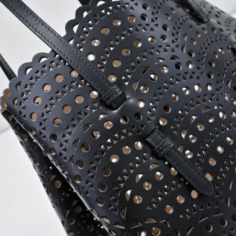 Cut-rate Alaia Shopping Bags