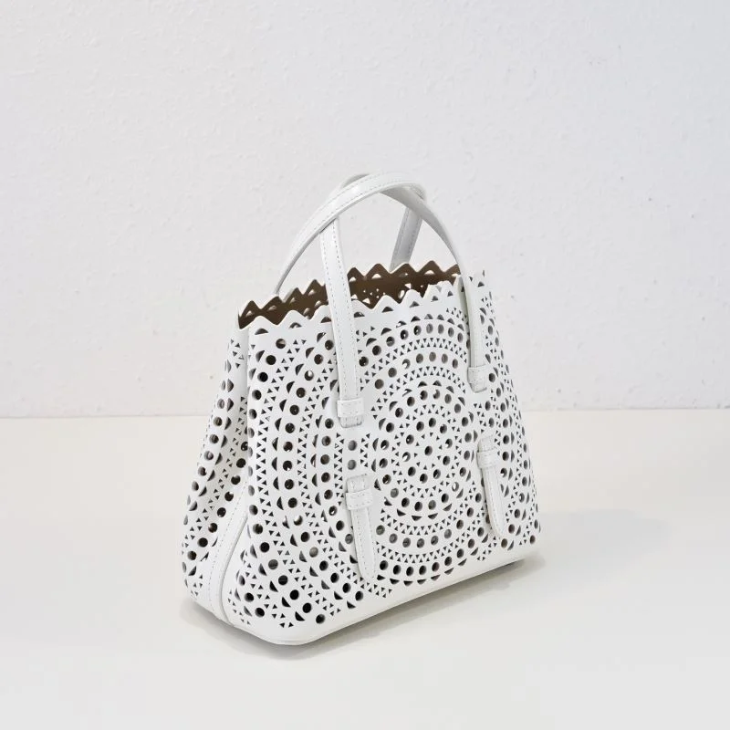 High accuracy Alaia Shopping Bags