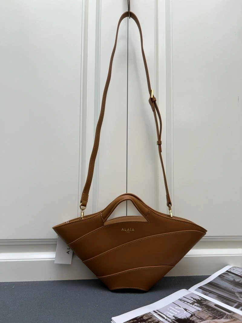 1:1 copy Alaia Top Handle Bags