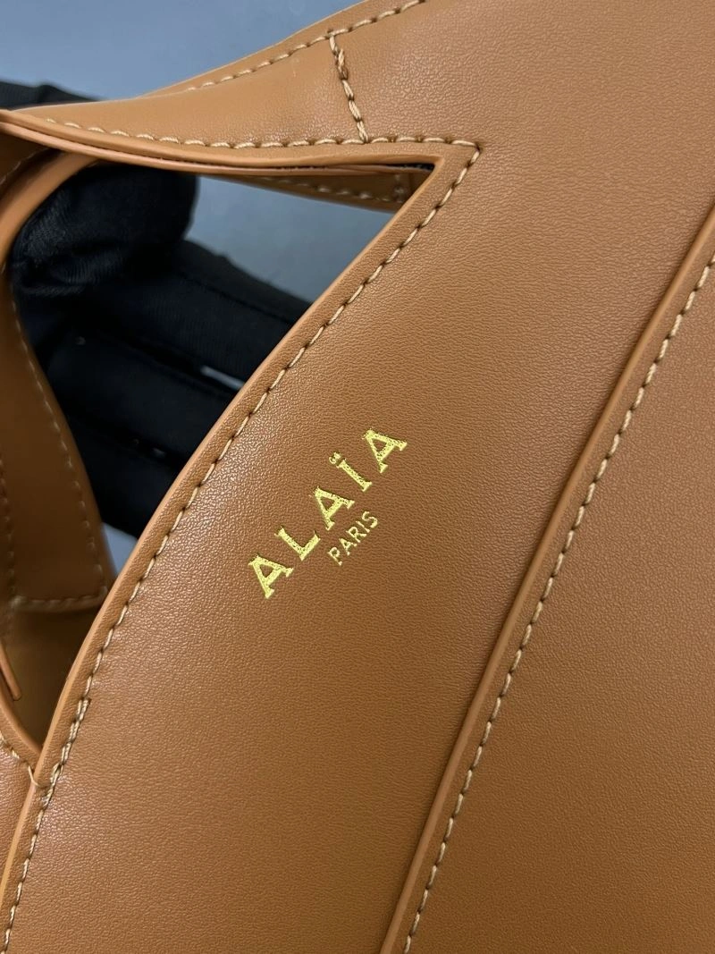 1:1 copy Alaia Top Handle Bags