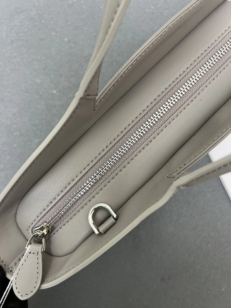Mirror quality Alaia Top Handle Bags
