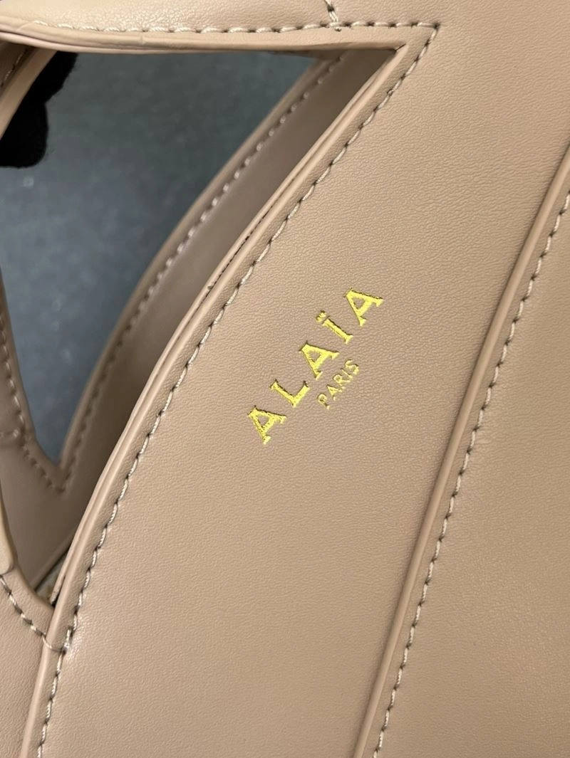 1:1 copy Alaia Top Handle Bags